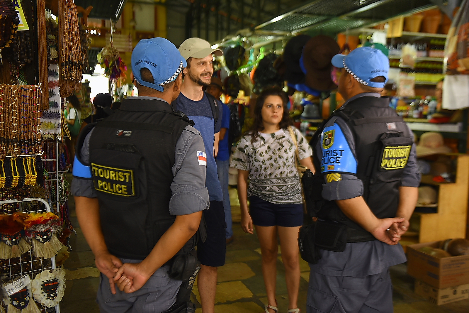 Polícia Turística oferece suporte e orientação aos visitantes que ...