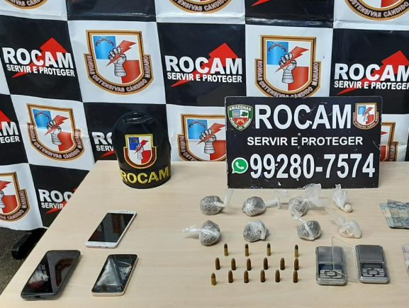 Rocam Motos prende dupla por tráfico de drogas na zona norte - SSP Rocam Motos prende dupla por tráfico de drogas na zona norte - SSP