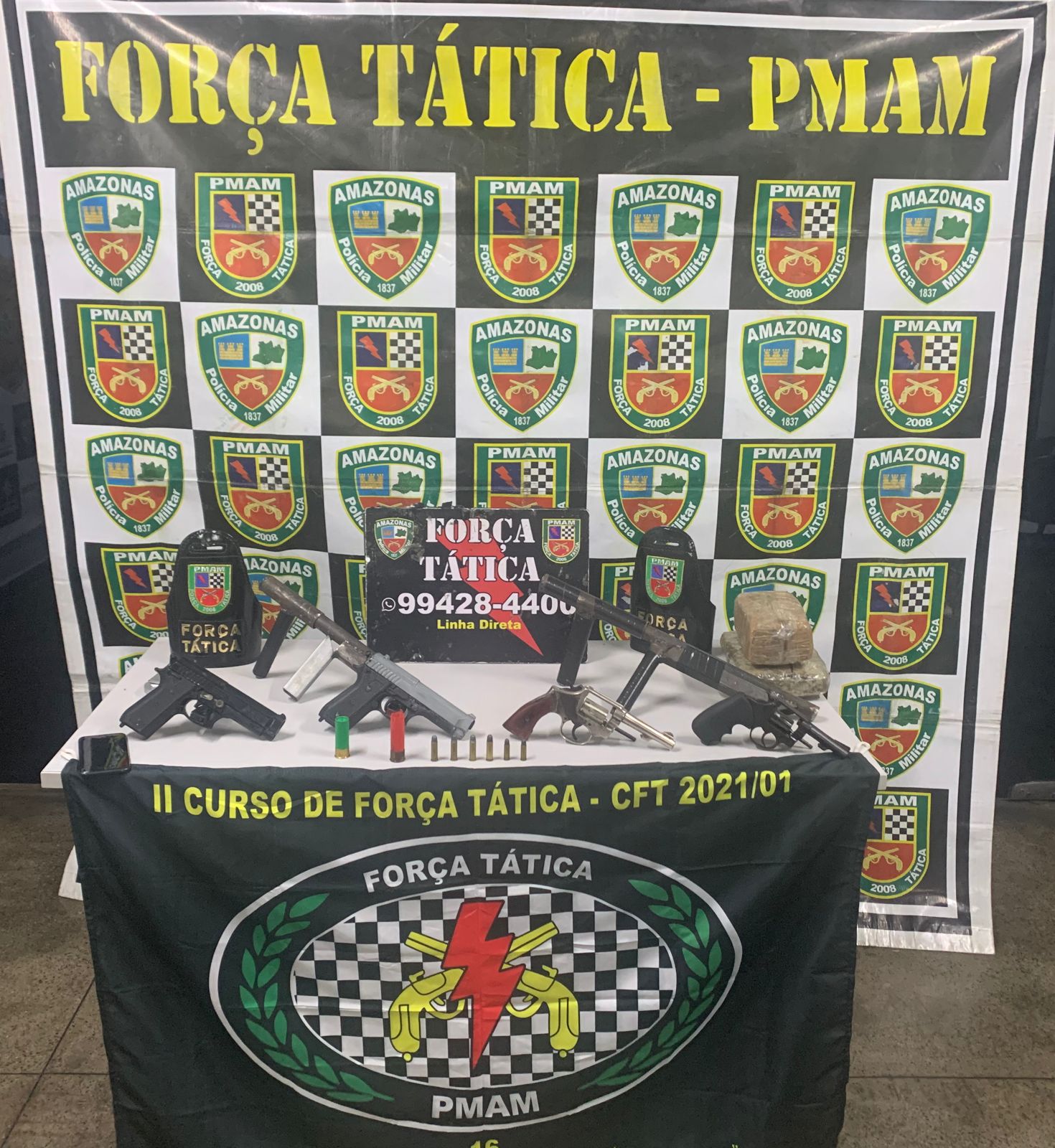 Força Tática apreende cinco armas de fogo e 2kg de entorpecentes, em ...