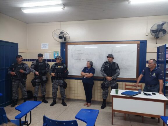 Agentes Da Operação Fronteira Mais Segura Hórus Promovem Palestras Em